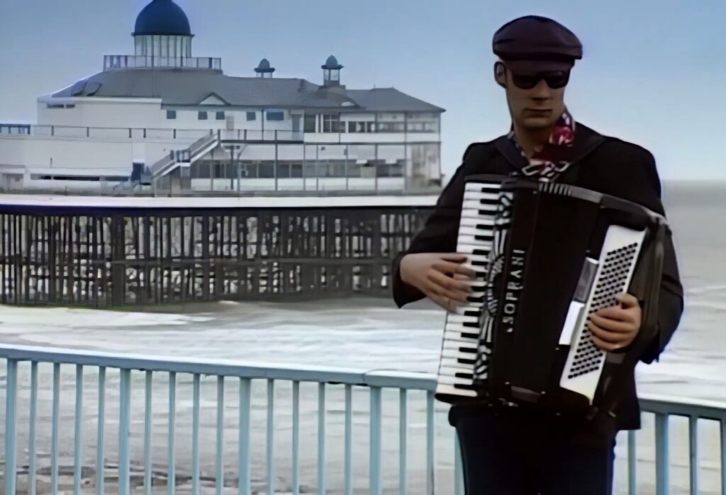 Inspirations and Influences: Singer-songwriter Matt Johnson - Comet Atomic
