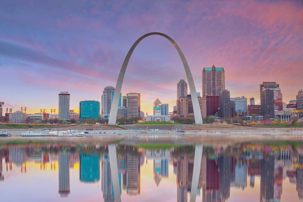 The Inspiring Journey of Eero Saarinen's Architectural Marvels - Comet ...